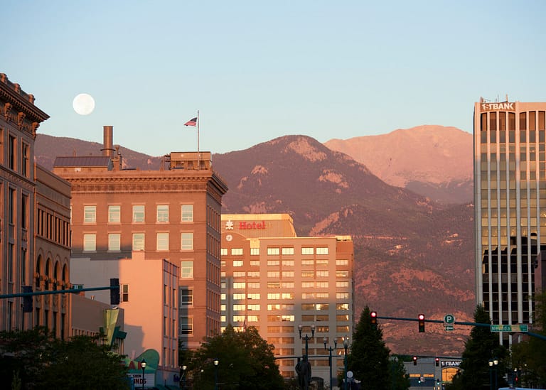 Discovery Map of Colorado Springs - Visit Manitou Springs