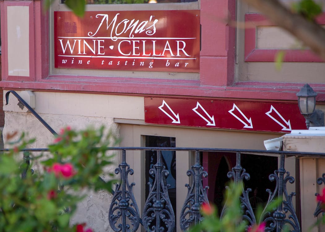 Mona's Cellar - Manitou Springs
