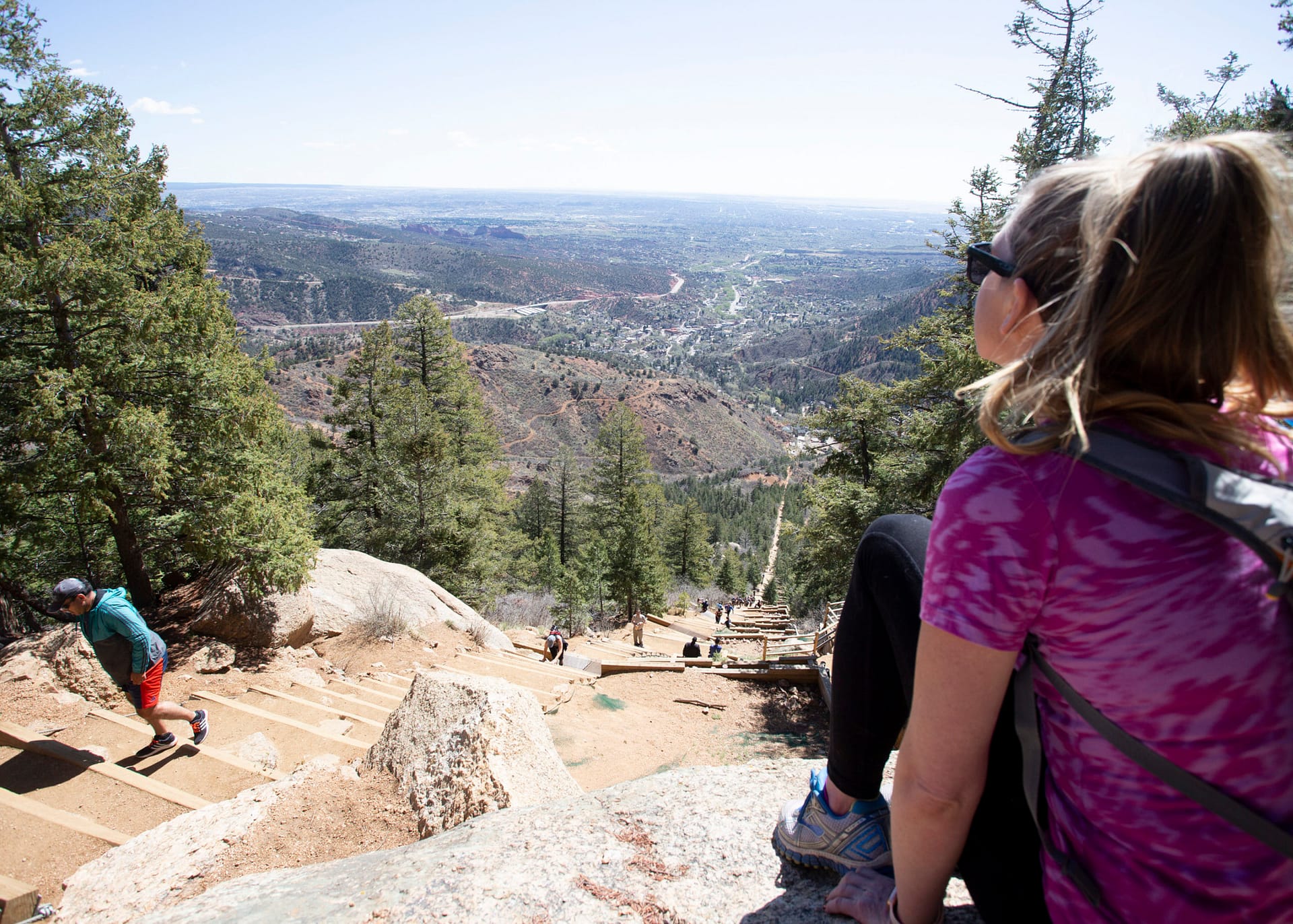 What to Expect on the Manitou Incline | Manitou Springs